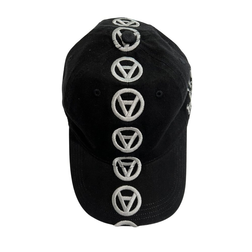 Life Is War Hat In Black White - Gem